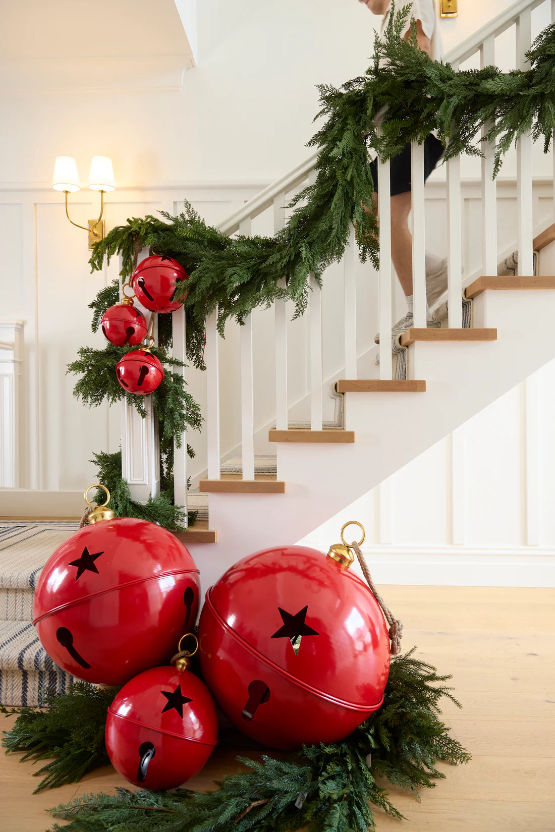 60 CM GLOSS RED BELL – The Palmier